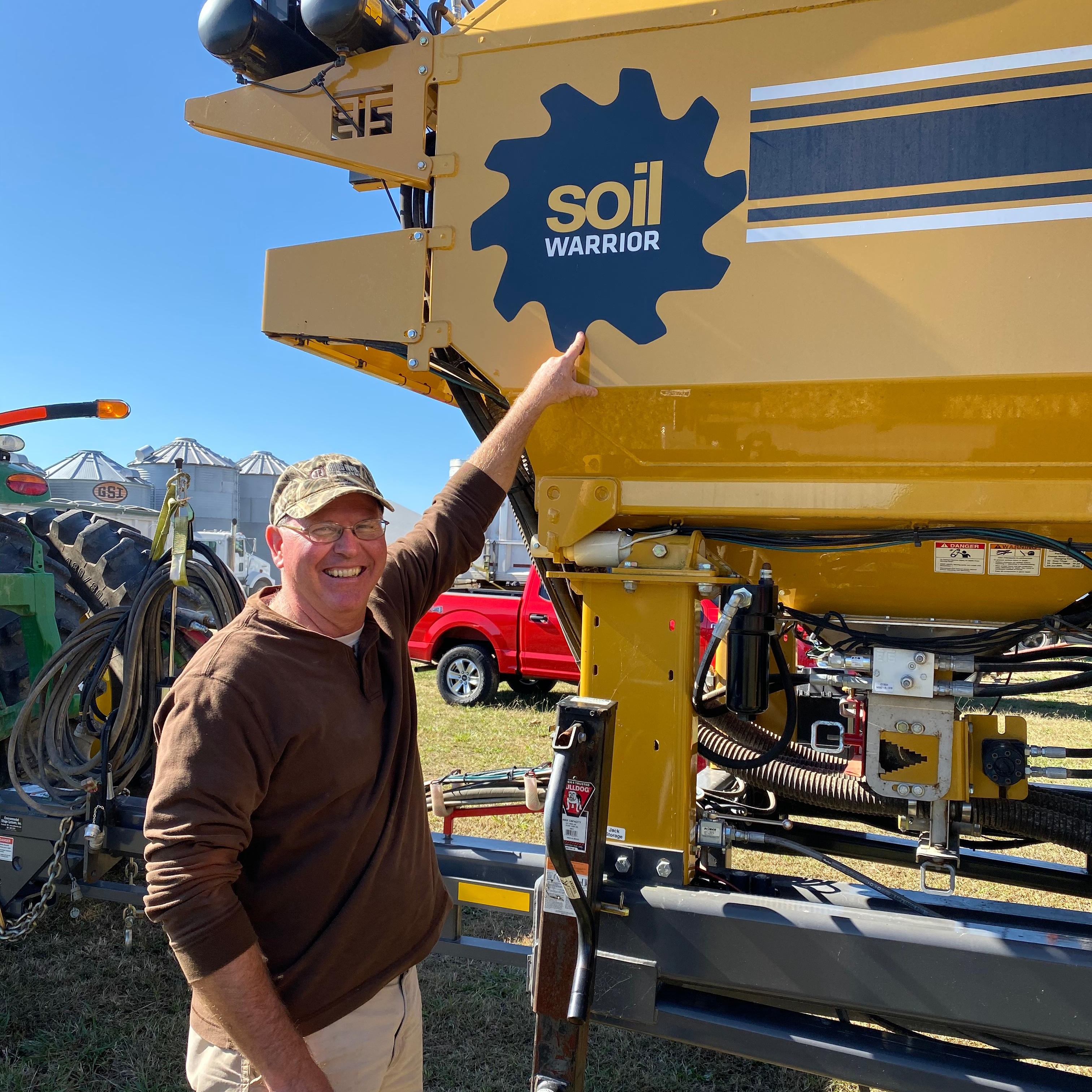 Strip-till with SoilWarrior helps Hula Set Corn Yield World Record